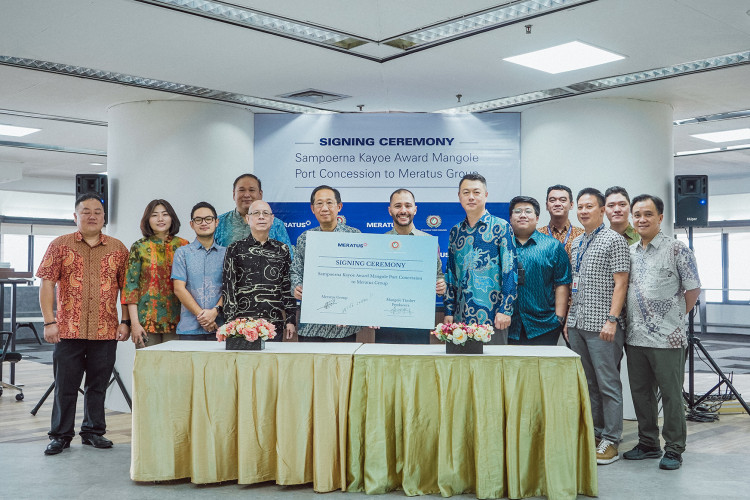 Meratus - Meratus Resmi Menjadi Operator Pelabuhan Mangole Milik ...